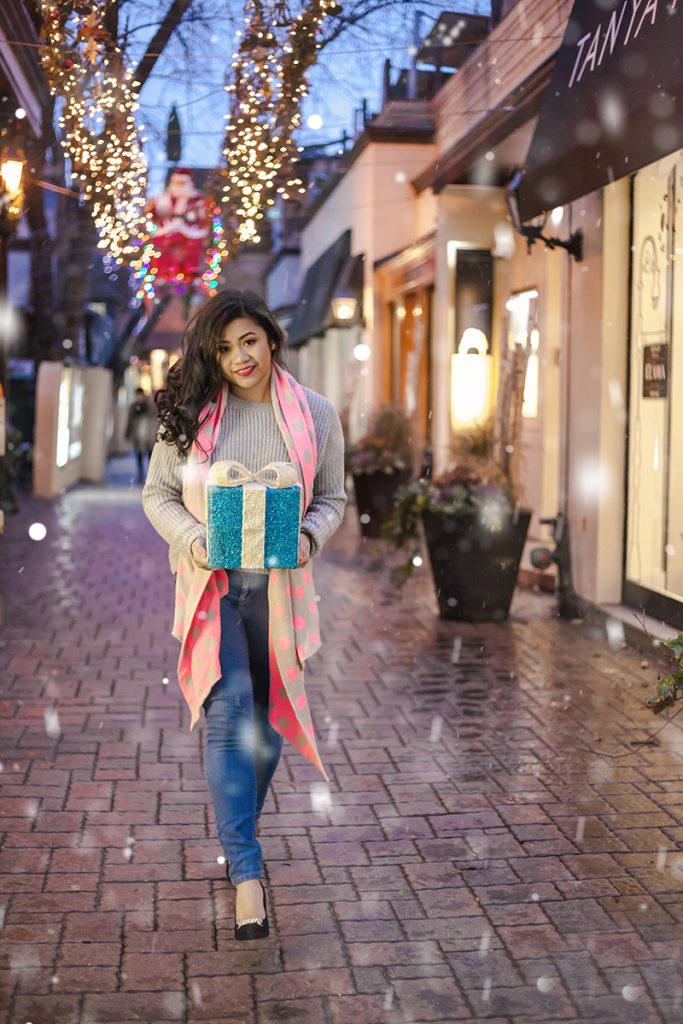 Christmas on the Air: Grey and Pink Outfit of the Day